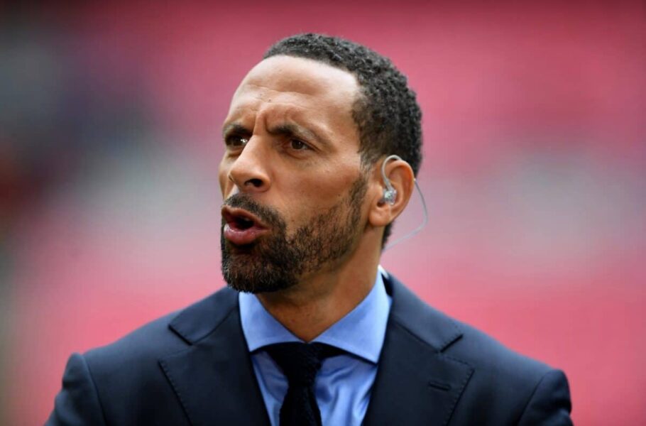 "Massacre absolu" : Rio Ferdinand envoie un message aux joueurs de Manchester United